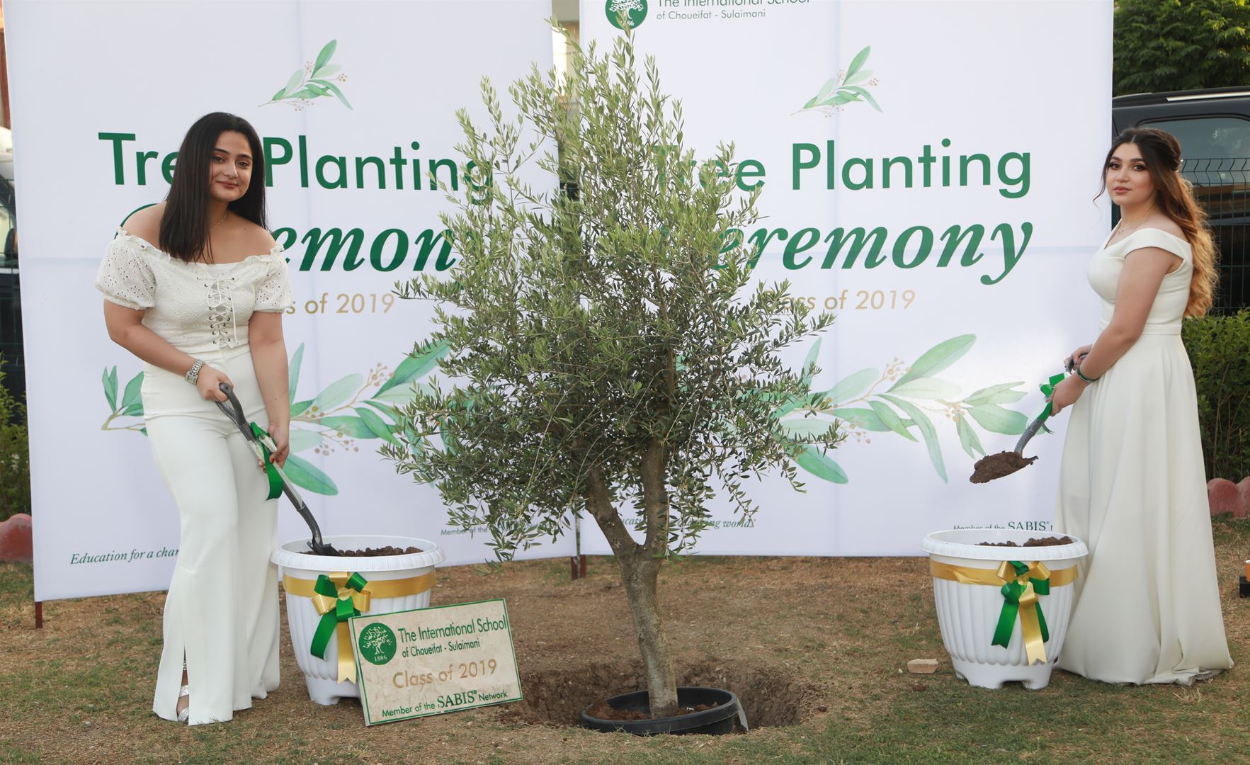 Seniors 2019 Tree Planting Ceremony - The International School of ...
