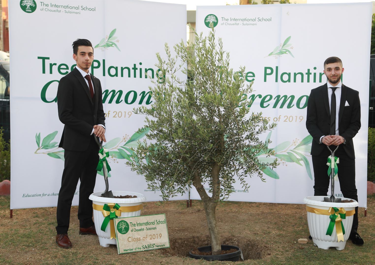 Seniors 2019 Tree Planting Ceremony - The International School of ...
